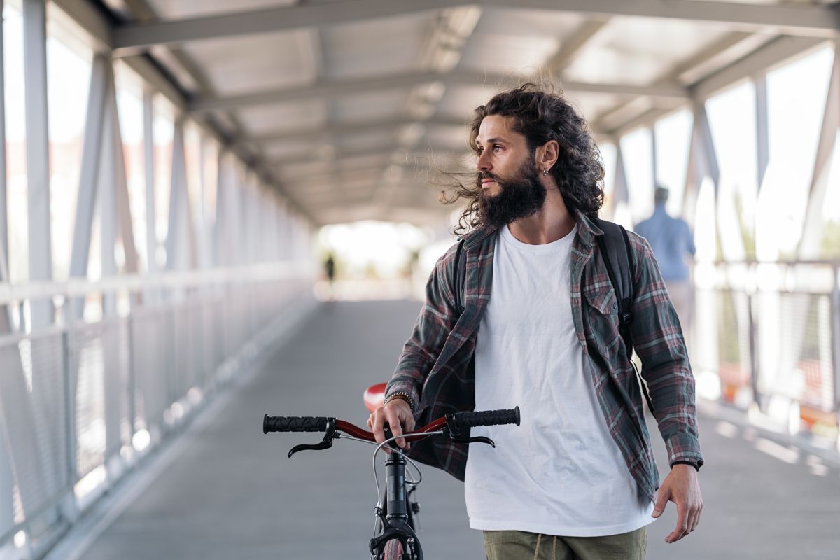 Dating French Men: Everything You Need to Know