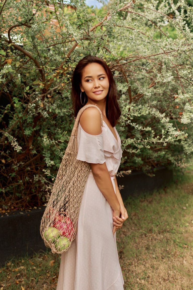 Malaysian Girls Guide: What Is It Like Dating One?