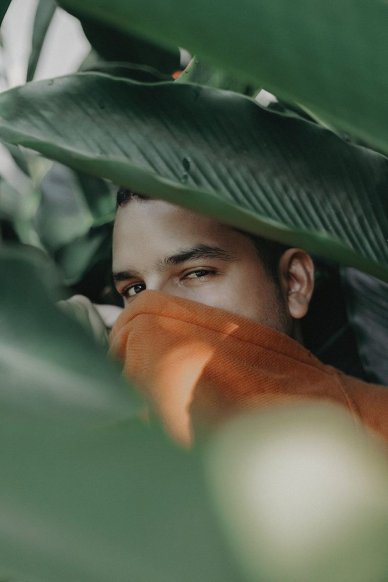 Guide to Men from Panama: What to Expect in a Relationship